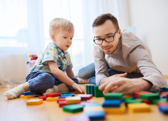 5 Tips For Playing With Your Child - Child Language & Developmental ...